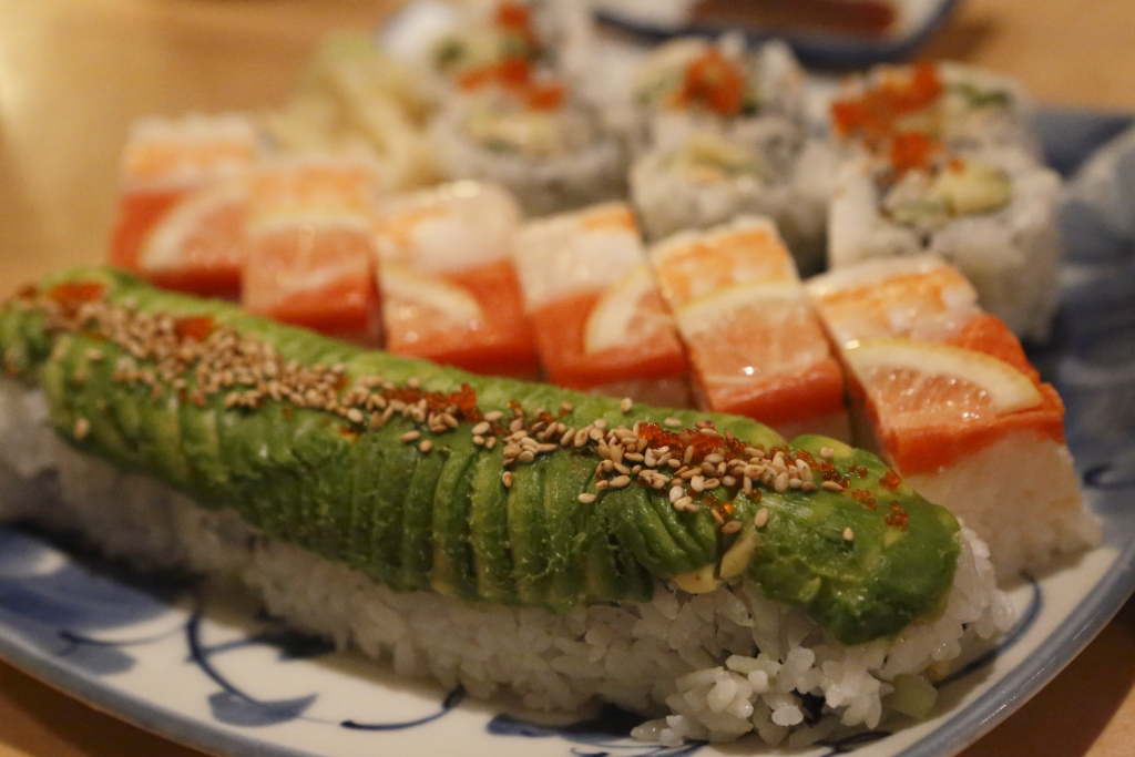 ร้าน Toshi Sushi อาหารญี่ปุ่น - VancouverThai เรียนแคนาดา เอเจนซี่อย่าง ...